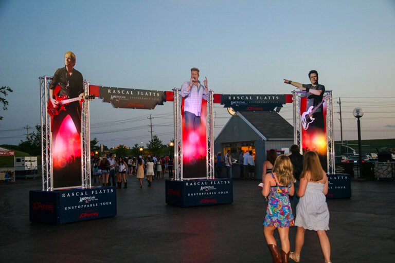 Aluminum Truss Signs & Backdrops for Special Events
